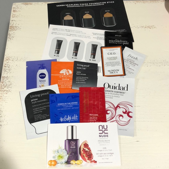 Old Navy | Bags | Cosmetics Bag Filled With High End Samples | Poshmark